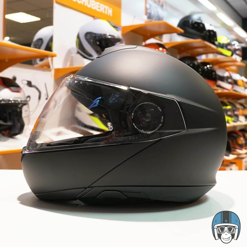 Schuberth C4 Basic Matt Black 111 - Voordeelhelmen.nl